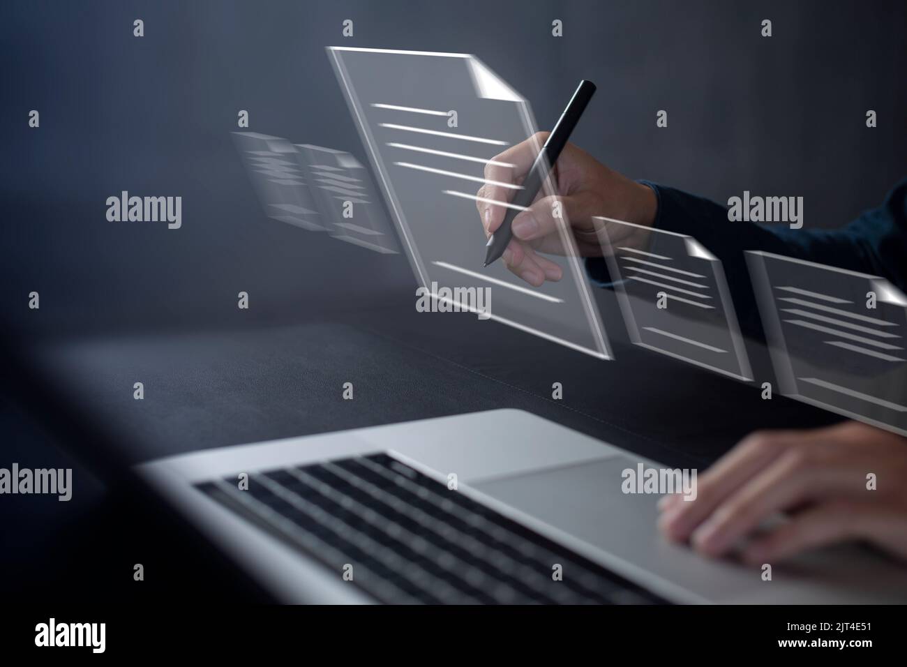 Signing contracts hi-res stock photography and images - Alamy