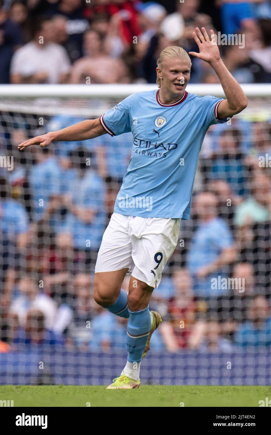 MANCHESTER, ENGLAND - AUGUST 27: Erling Haaland of Manchester City ...