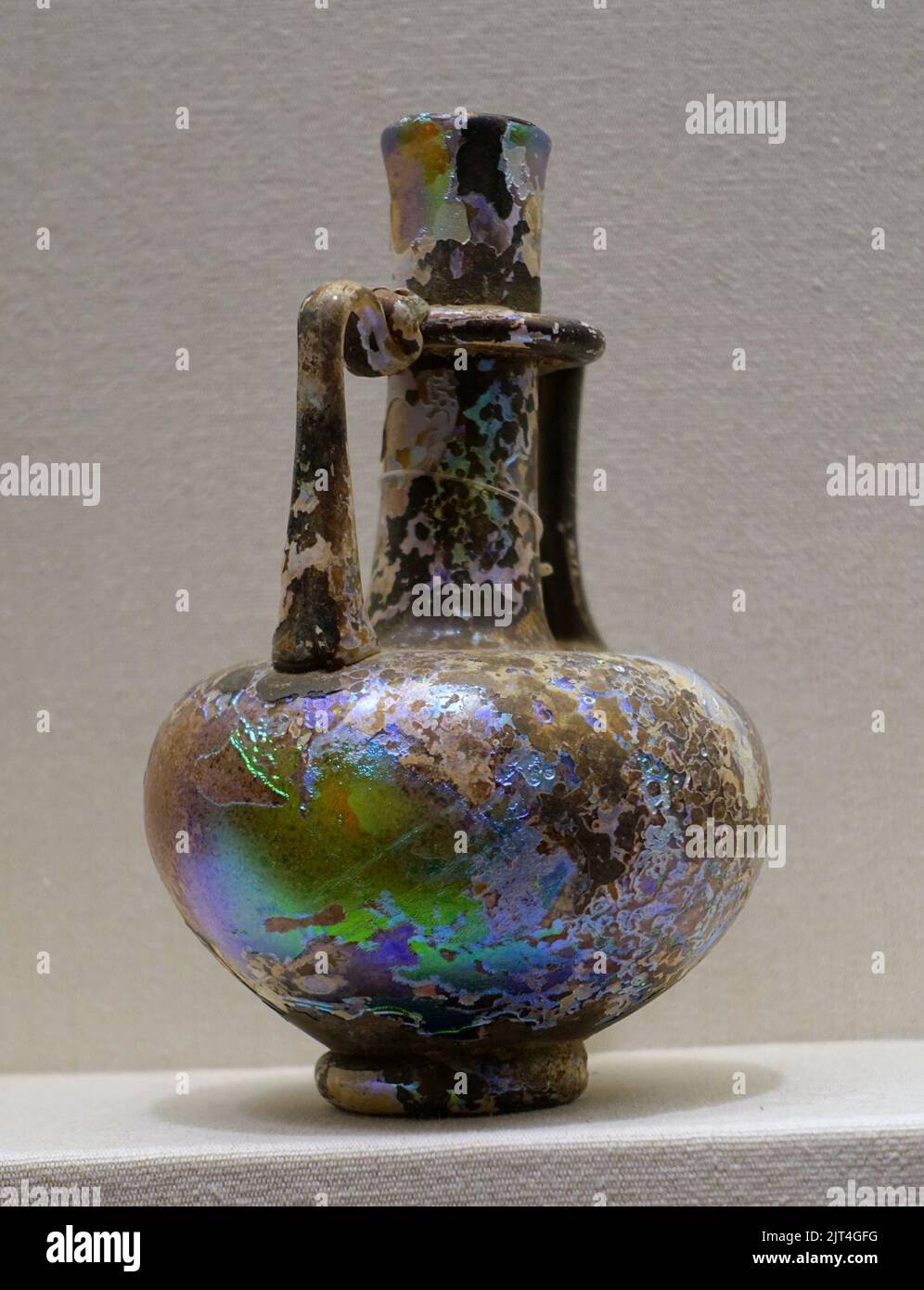 Two-handled jug, Eastern Mediterranean, 4th-5th century AD, free-blown ...