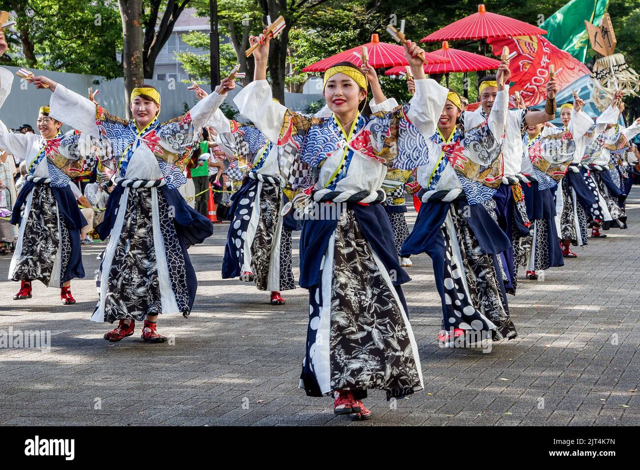 Dancers perform at the Harajuku Omotesando Super Yosakoi Dance festival ...