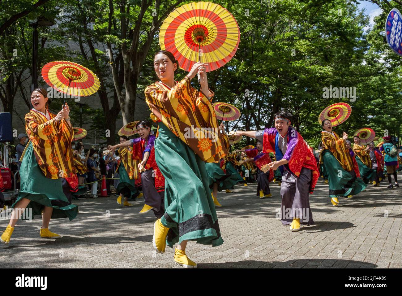 Tokyo, Japan. 27th Aug, 2022. Dancers perform at the Harajuku ...