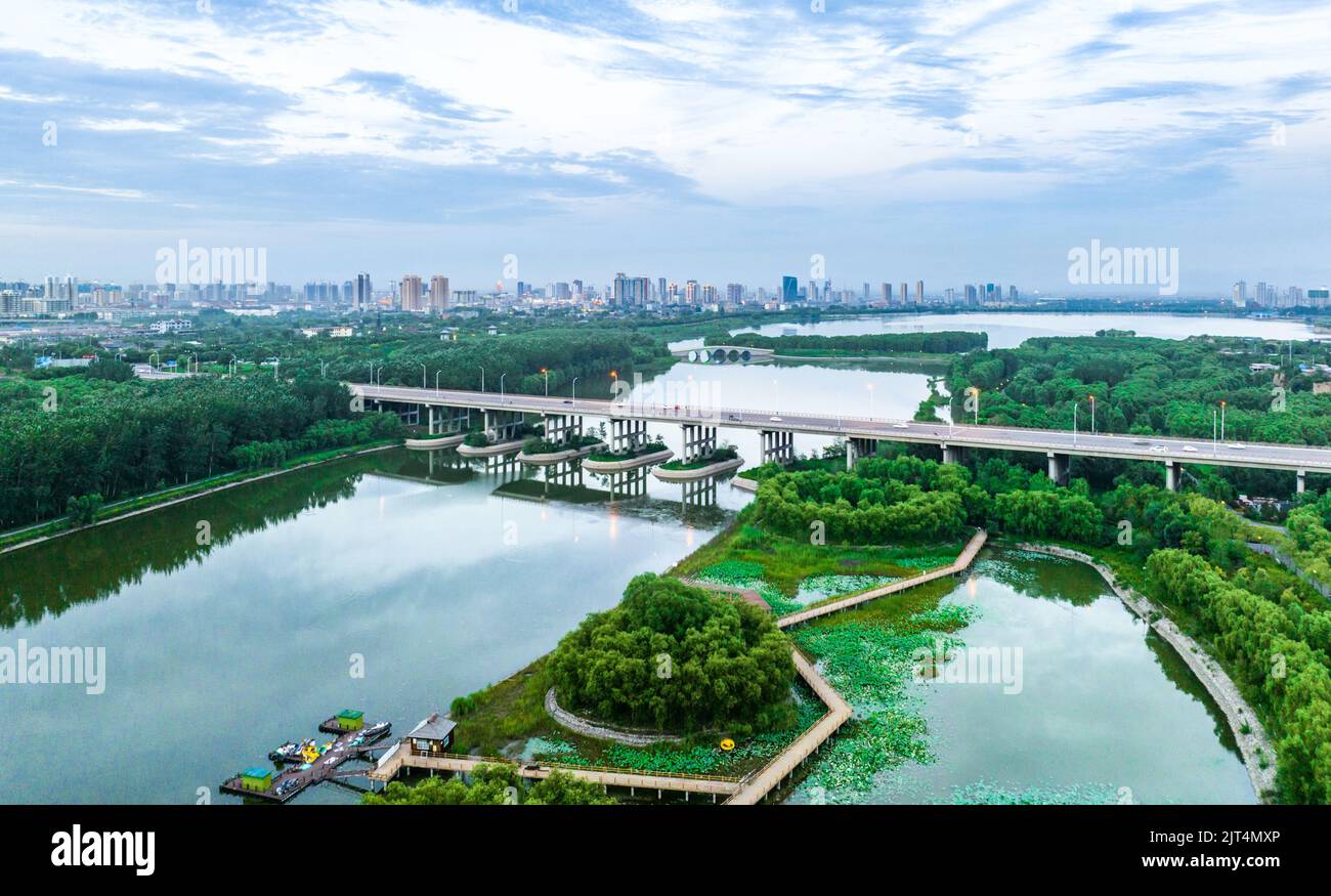 Xiaohe hi-res stock photography and images - Alamy