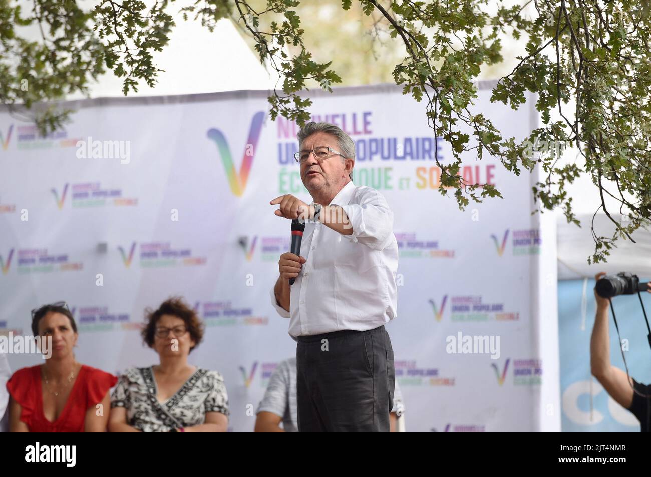 Speech by Jean-Luc Melenchon, « La France Insoumise" representing « La ...