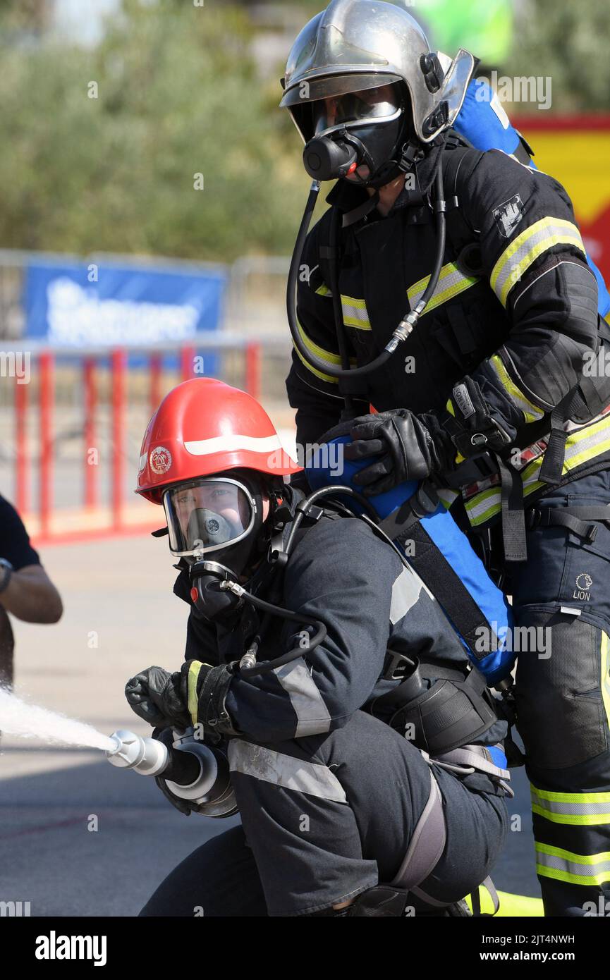 Memorial firefighting competition hi-res stock photography and images ...