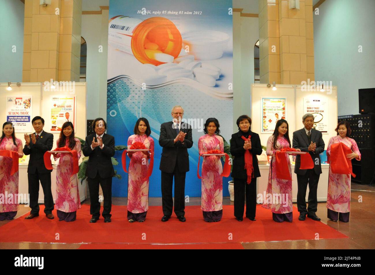 Ambassador david shear hi-res stock photography and images - Alamy