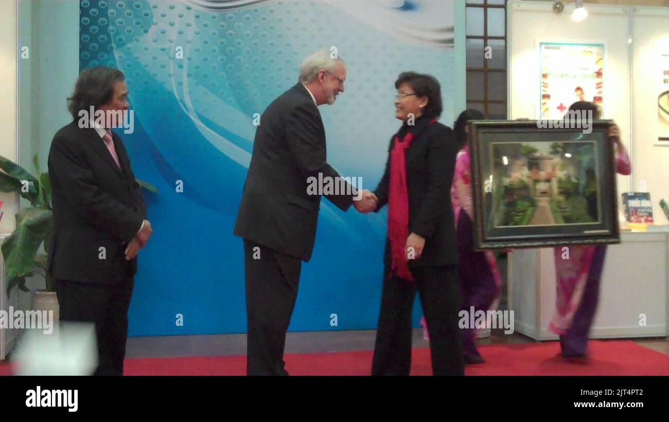 Ambassador david shear hi-res stock photography and images - Alamy