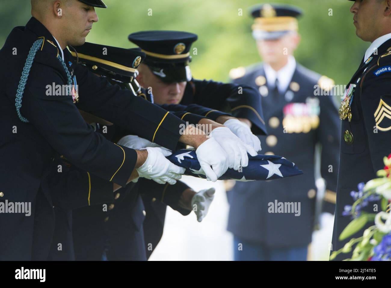 U.S. Army Sgt. Repatriation at Arlington National Cemetery (36440414166 ...