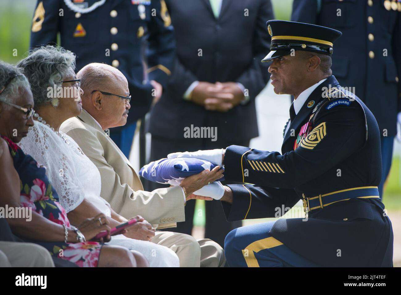 U.S. Army Sgt. Repatriation at Arlington National Cemetery (36486654345 ...