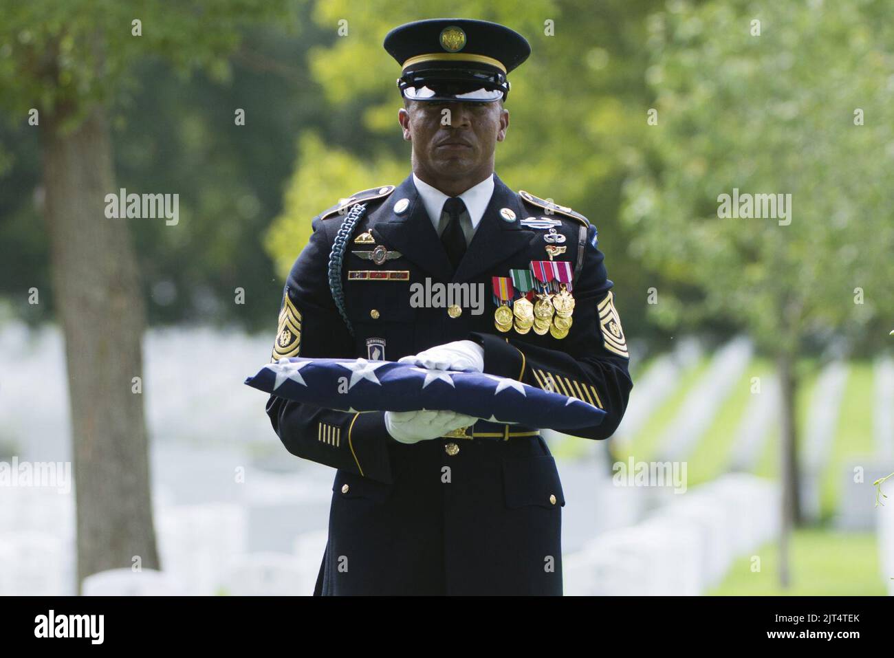 U.S. Army Sgt. Repatriation at Arlington National Cemetery (36089378110 ...