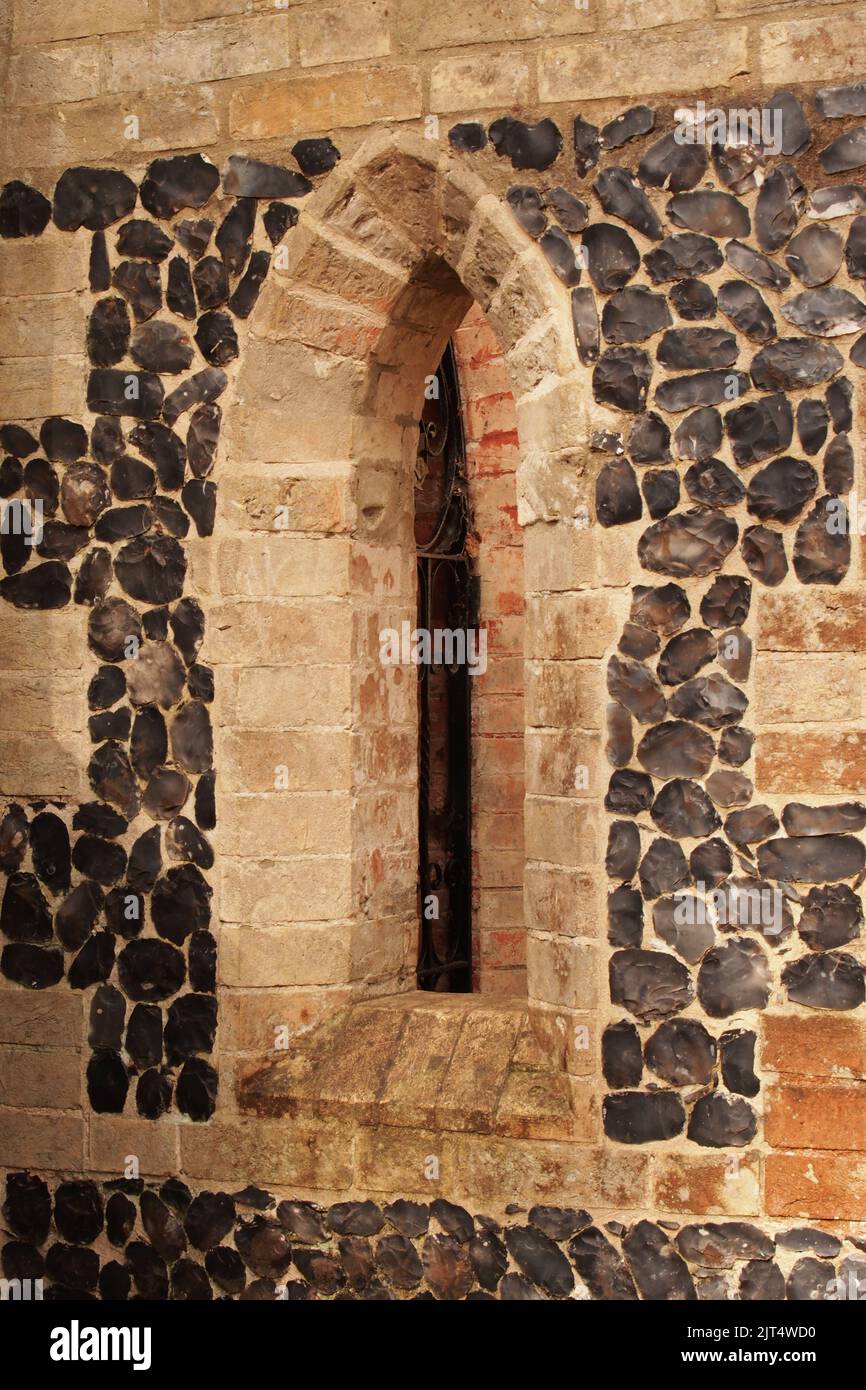 An example of flintknapping in the walls of the Edward Bliss gothic ...