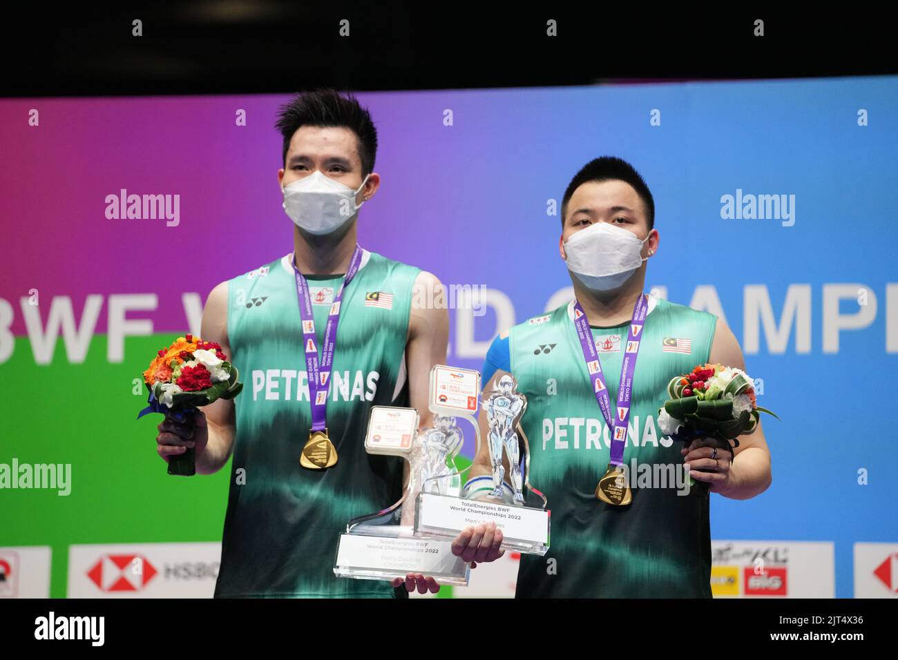 Tokyo, Japan. 28th Aug, 2022. Soh Wooi Yik (L)/Aaron Chia of Malaysia pose for photos on the ...