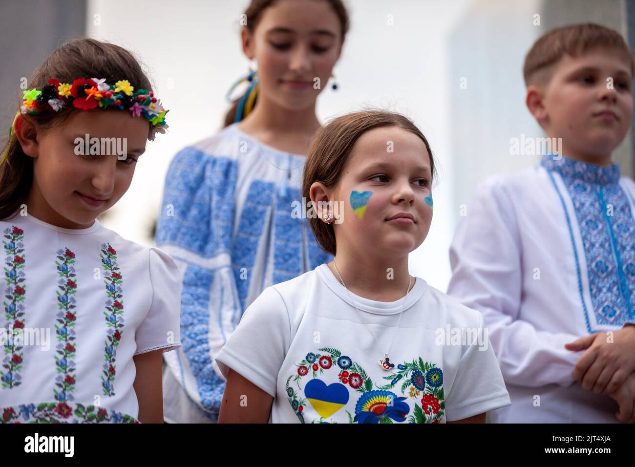 Students from the Taras Shevchenko School of Ukrainian Studies prepare ...