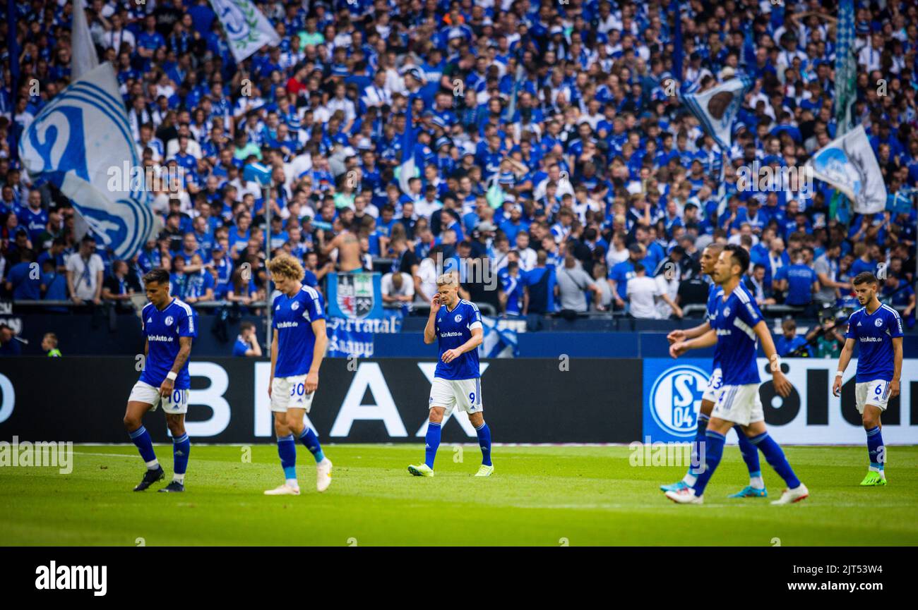 Rodrigo Zalazar (S04), Alex Kral (S04), Simon Terodde (S04), Maya ...