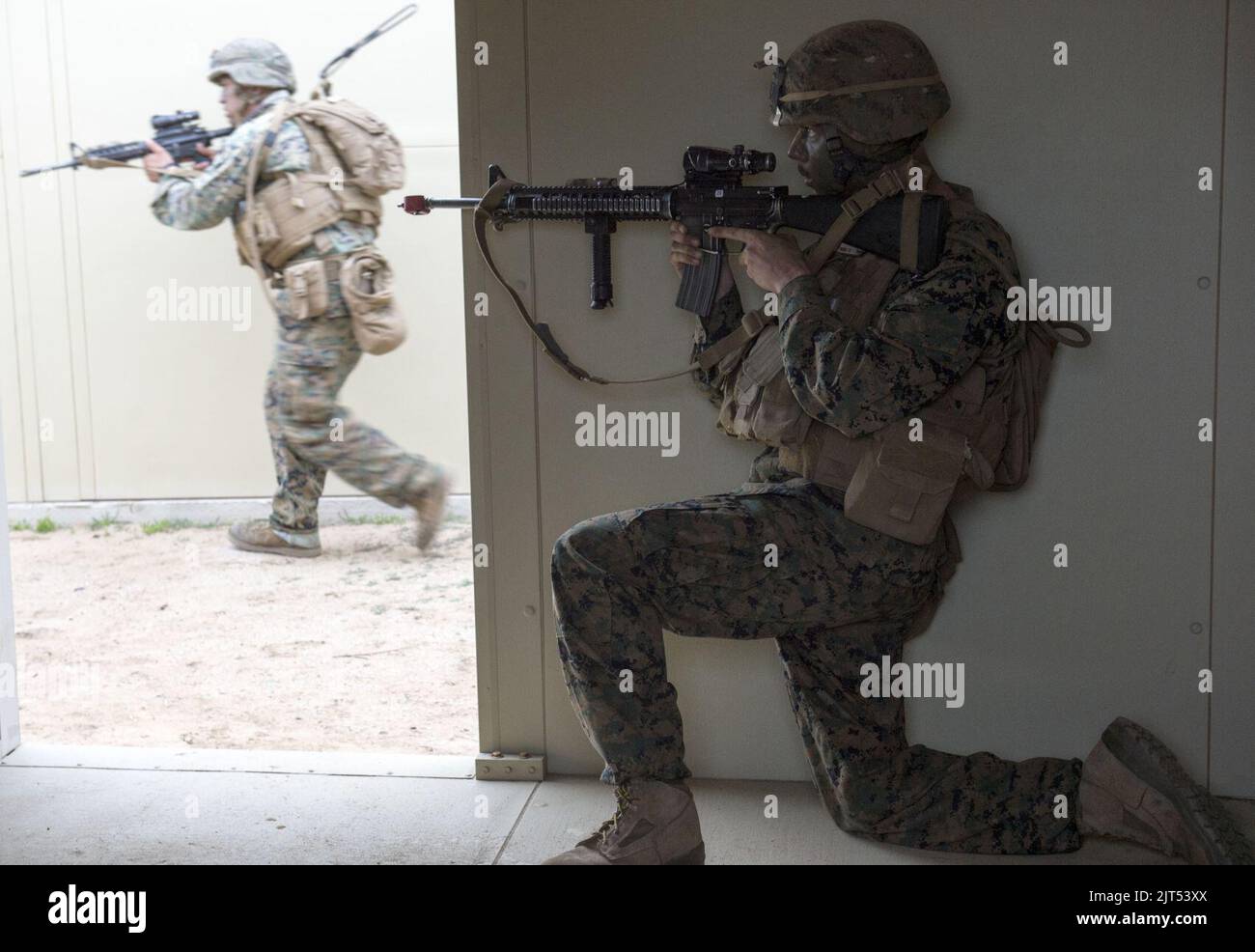 1st battalion 1st marine regiment hi-res stock photography and images ...