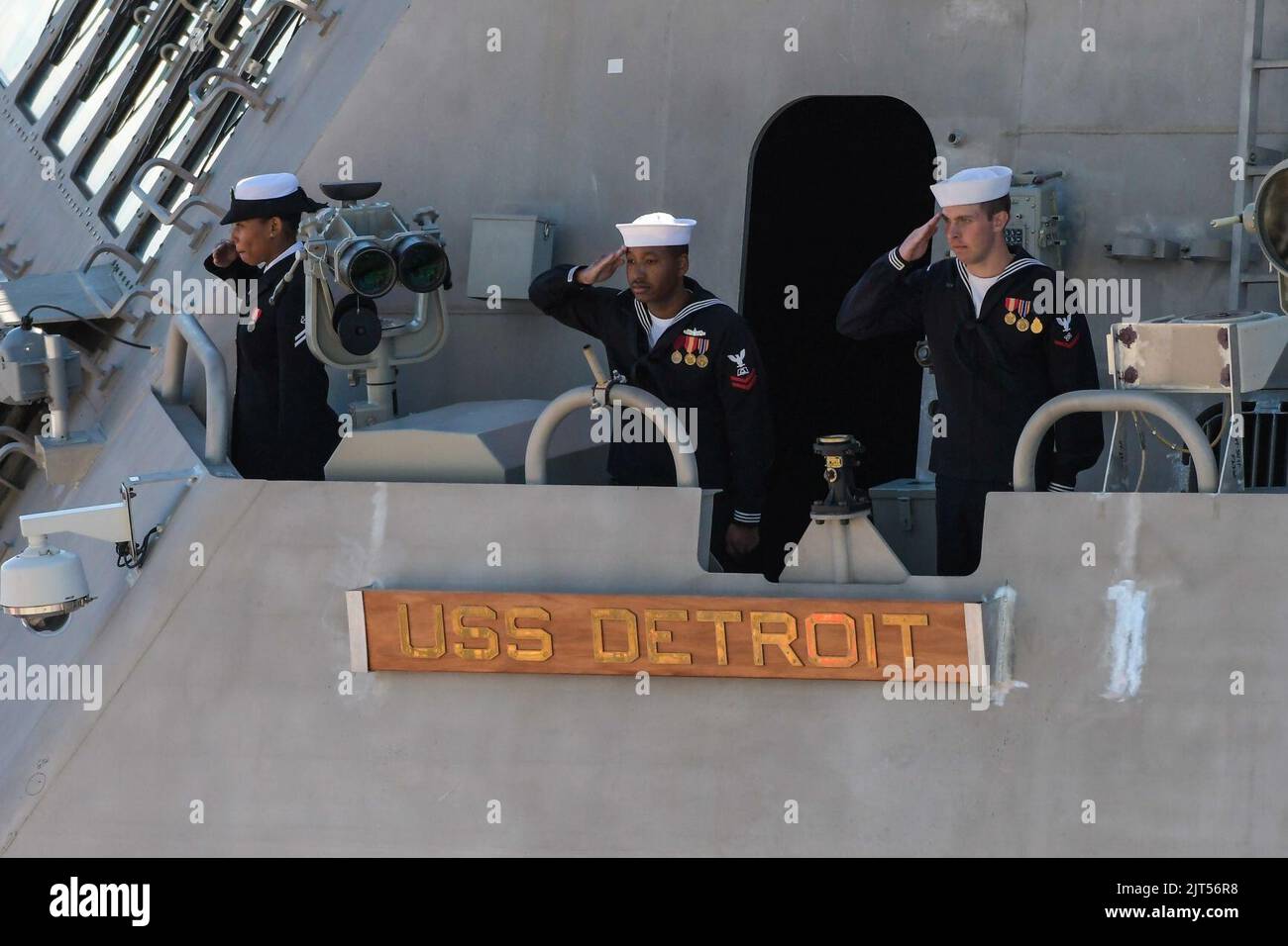 U.S. Navy Commissions Littoral Combat Ship USS Detroit (LCS 7 ...