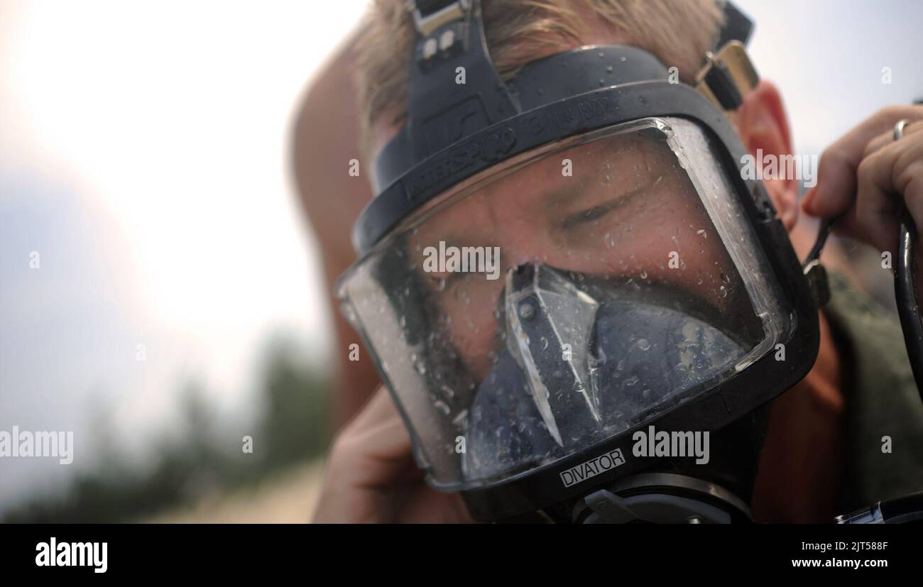 Navy master diver hi-res stock photography and images - Alamy