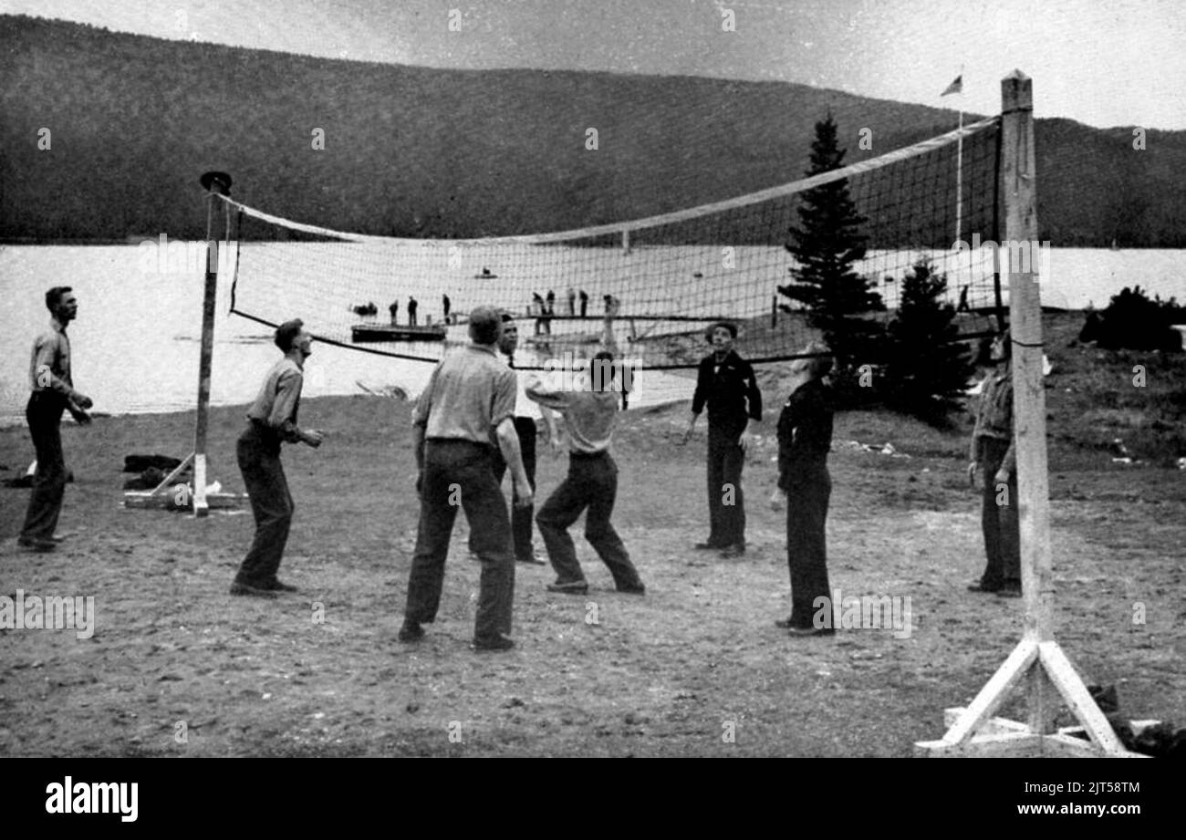 U.S. Navy sailors from USS Tripoli (CVE-64) play volleyball at Naval ...