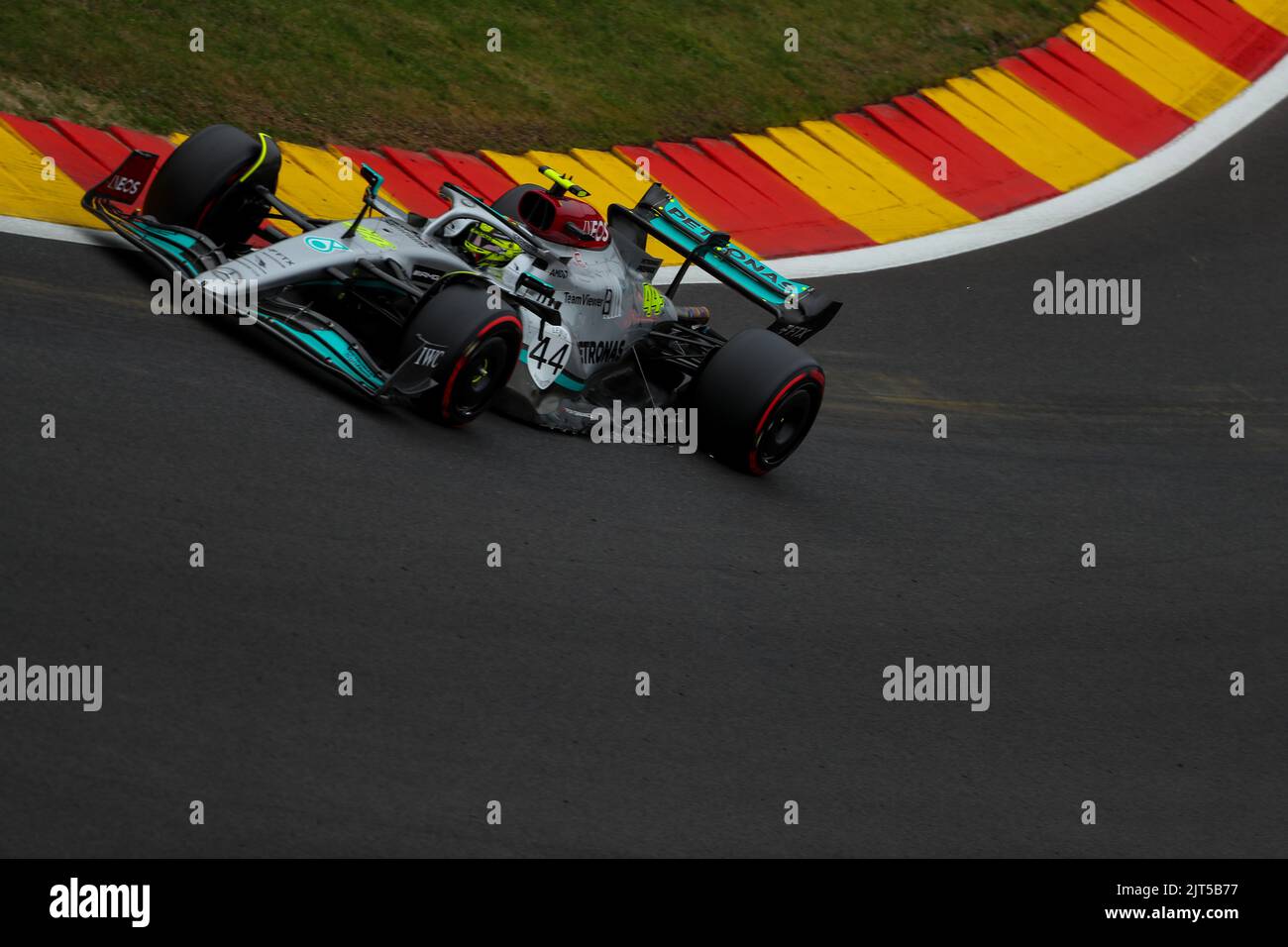 Mercedes rouge hi-res stock photography and images - Alamy