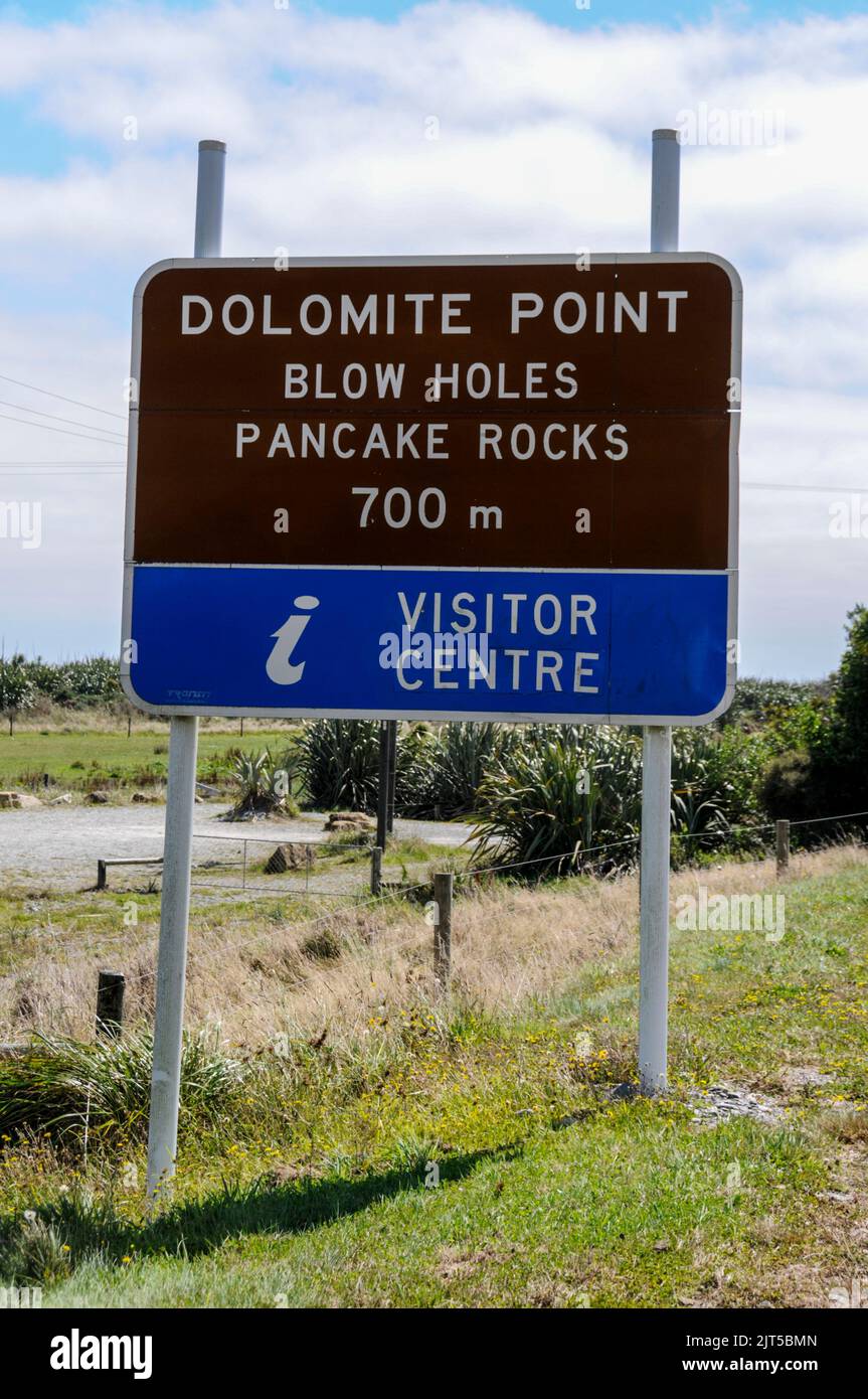 New Zealand road sign Stock Photo - Alamy