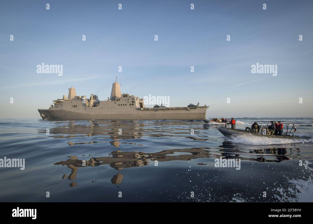 U.S. Sailors assigned to the amphibious transport dock ship USS San ...