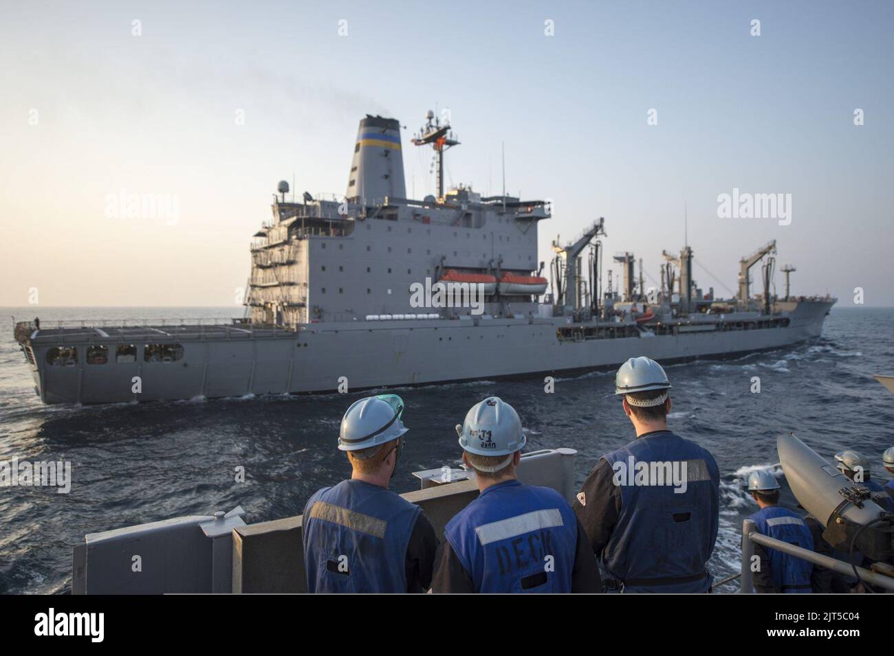 Usns rappahannock t ao 204 hi-res stock photography and images - Alamy