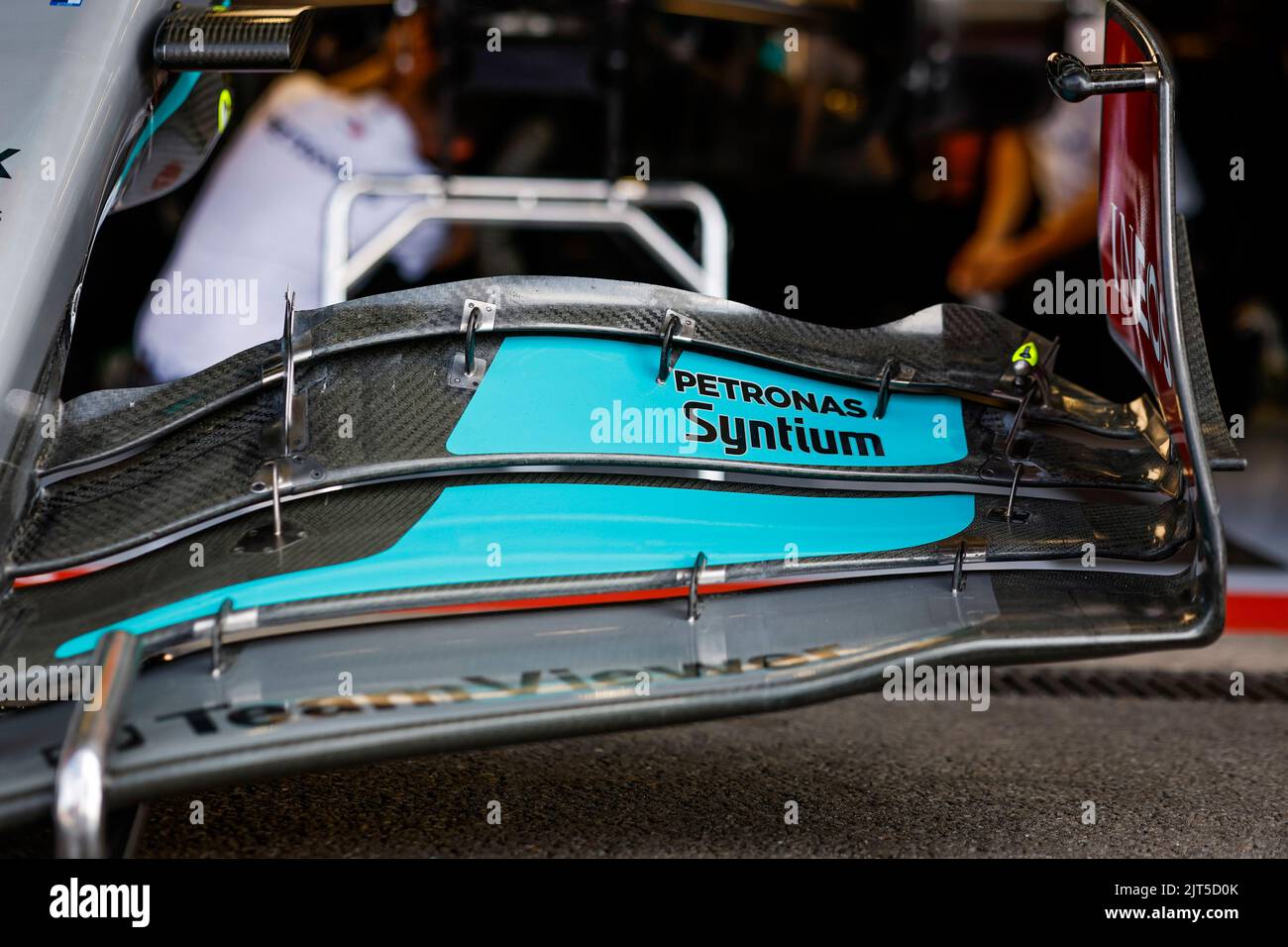 Mercedes f1 2022 front wing hi-res stock photography and images - Alamy