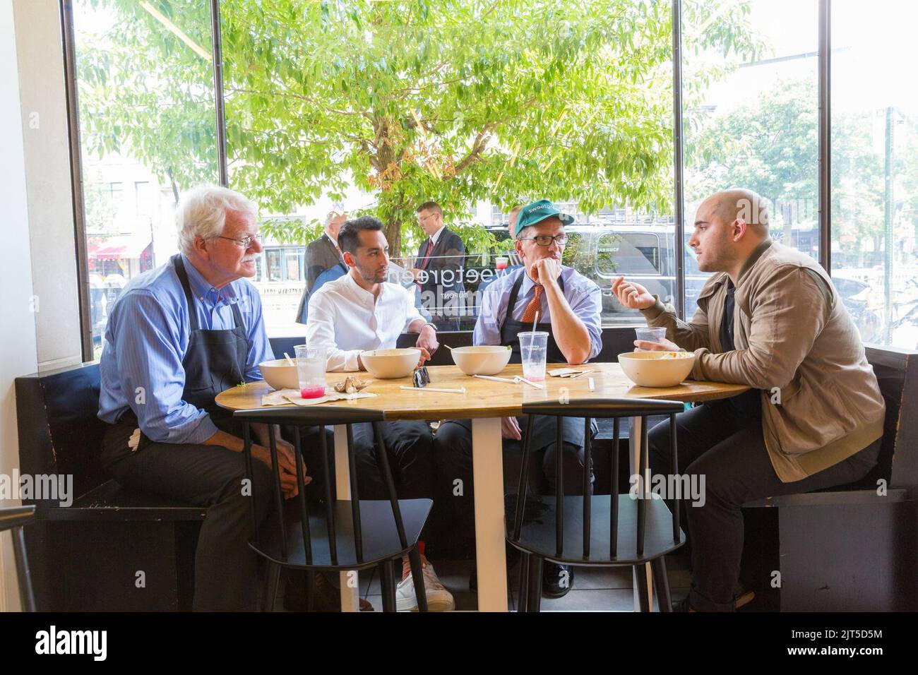U.S. Secretary of Labor Thomas E. Perez and Rep. George Miller eat ...