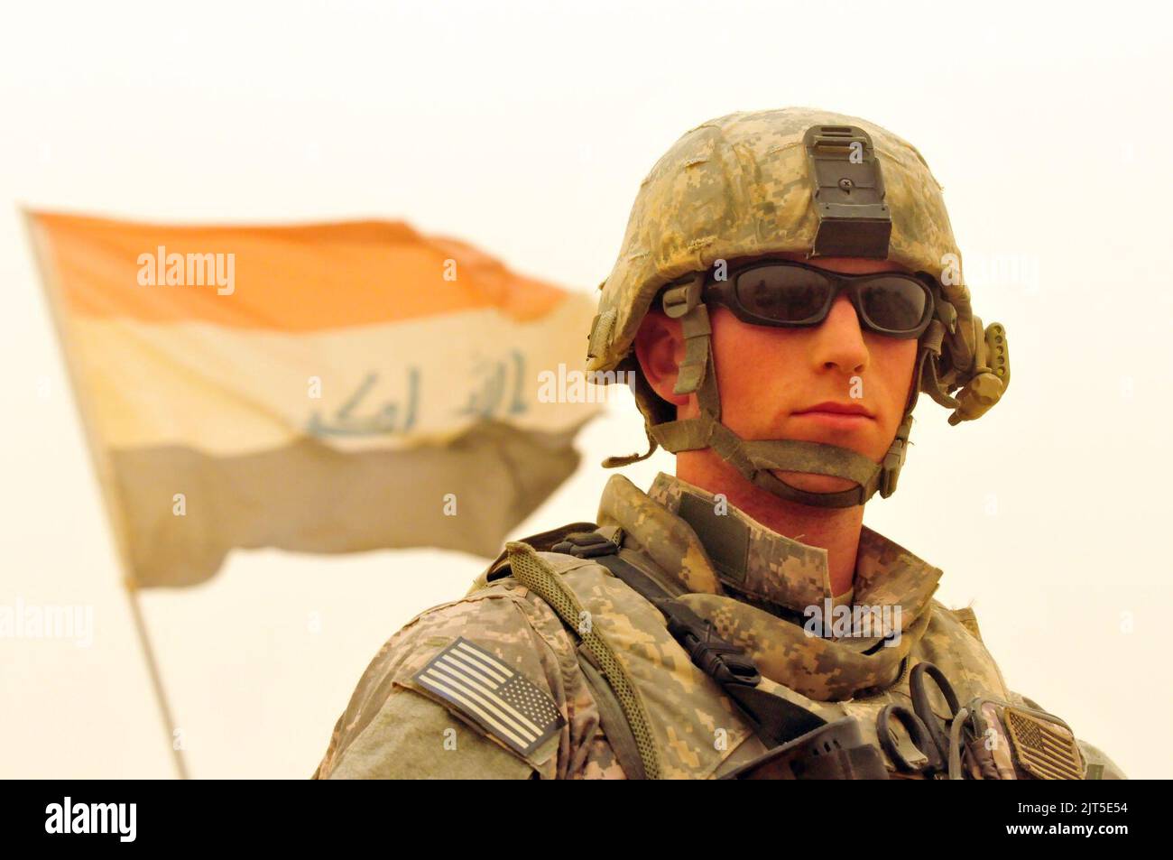 U.S. Soldiers support Iraqis during checkpoint operations Stock Photo ...