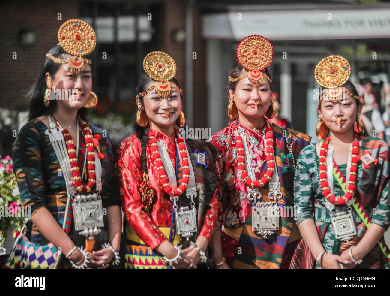 Limbu traditional dress hi-res stock photography and images - Alamy