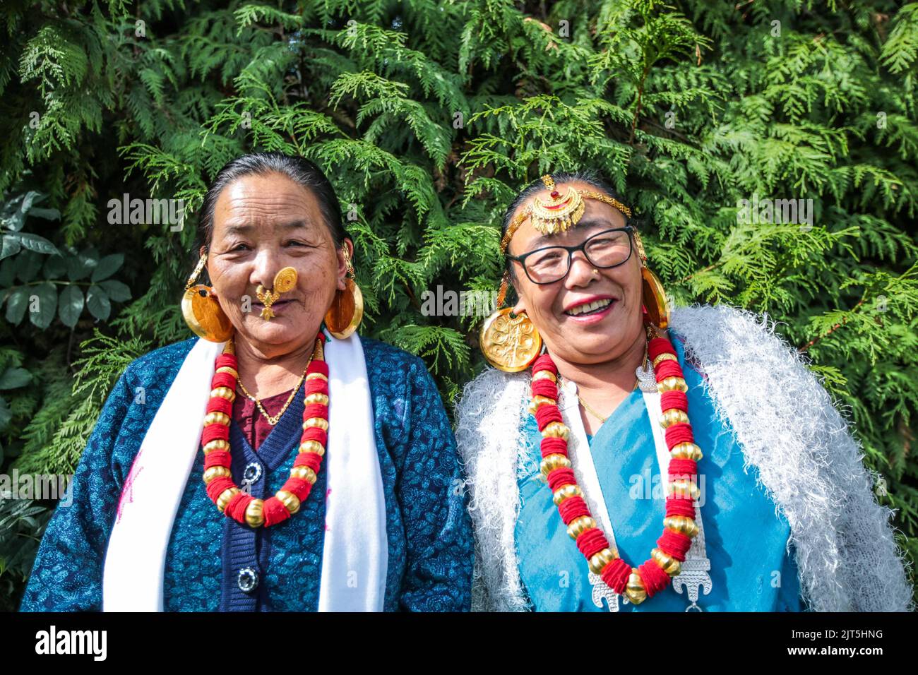 Limbu traditional dress hi-res stock photography and images - Alamy