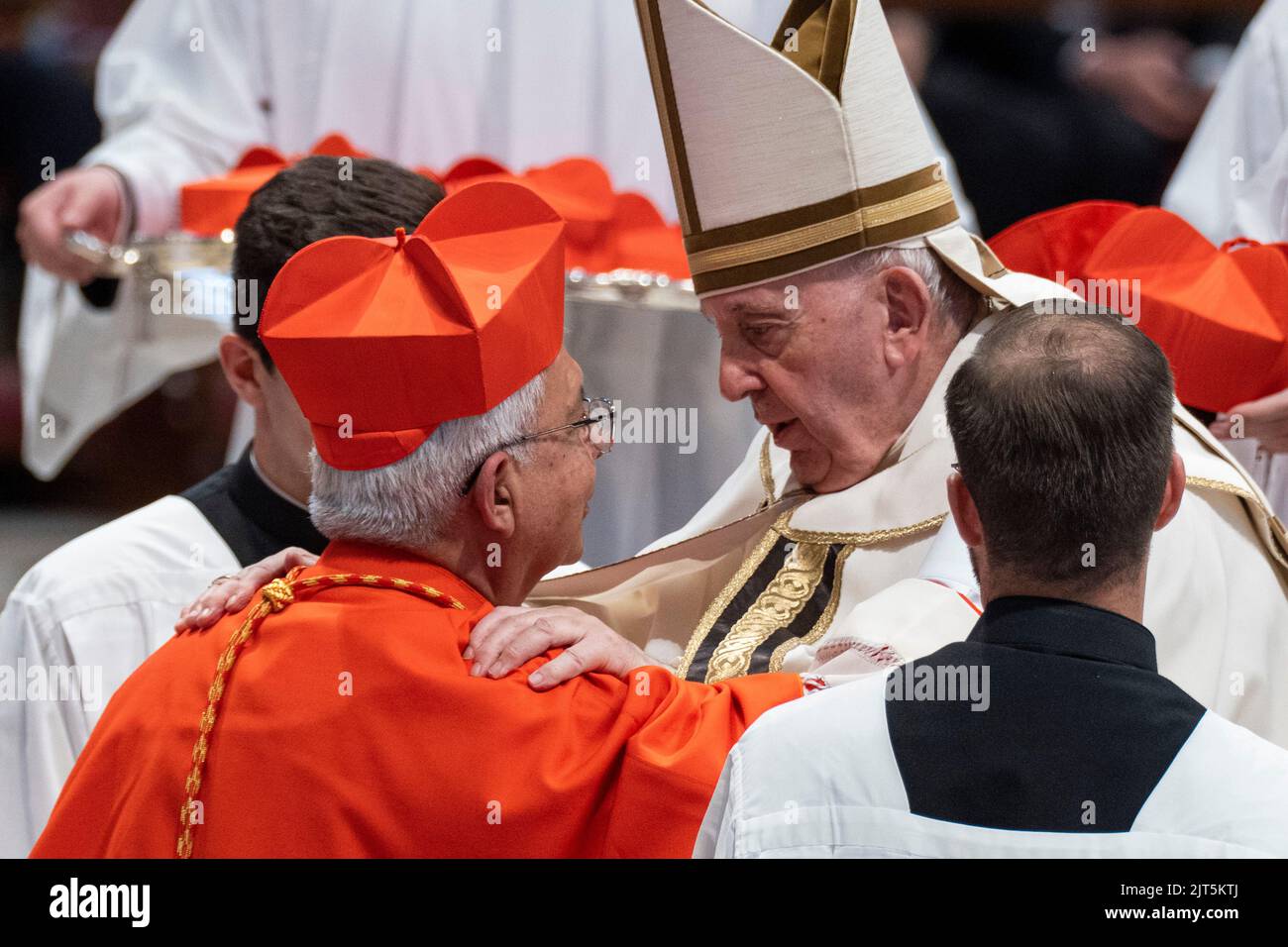 New Cardinal Adalberto Martínez Flores receives the red three-cornered ...