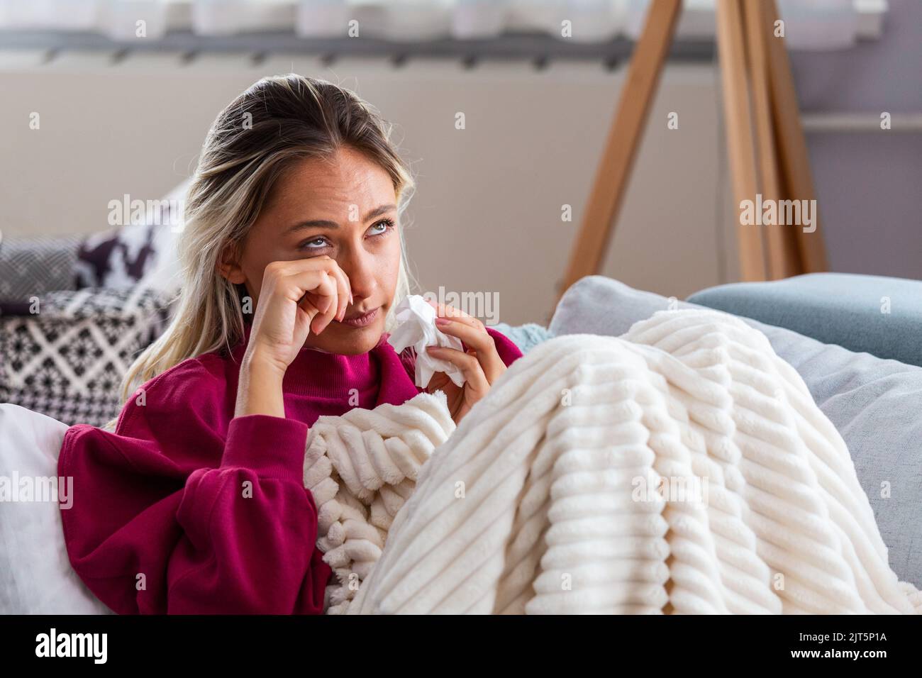 Depressed and sadness woman crying alone at home. Heartbroken Girl ...