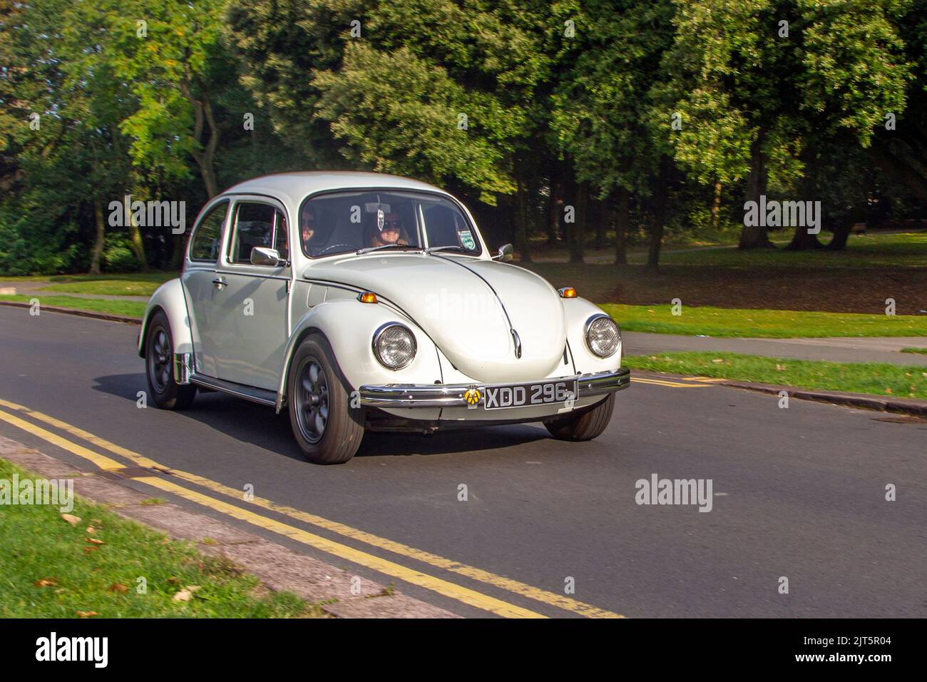 1971 70s seventies VW Old Type VW Volkswagen Beetle 1584cc; arriving at ...
