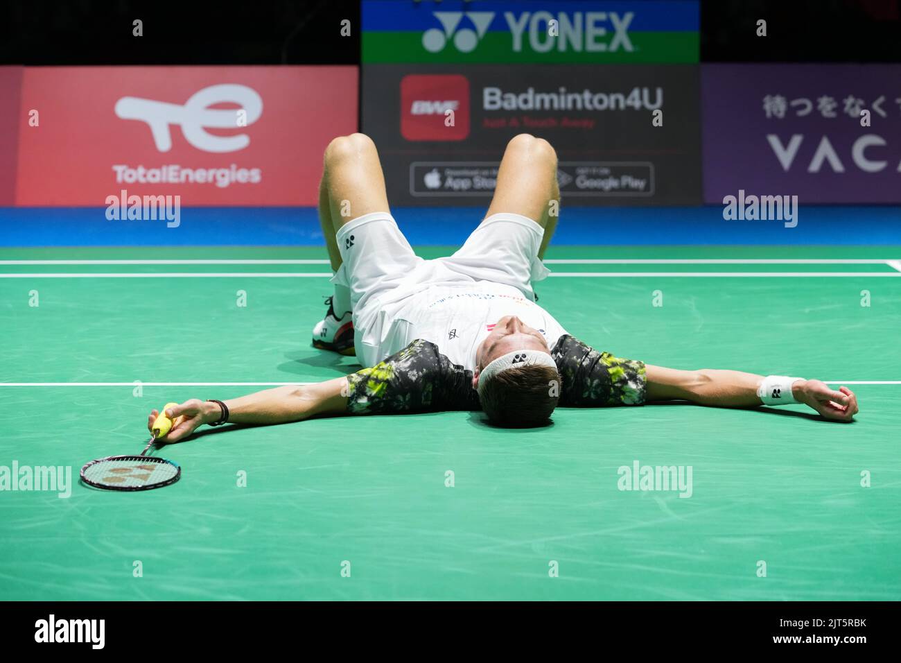 Tokyo, Japan. 28th Aug, 2022. Viktor Axelsen celebrates after winning ...