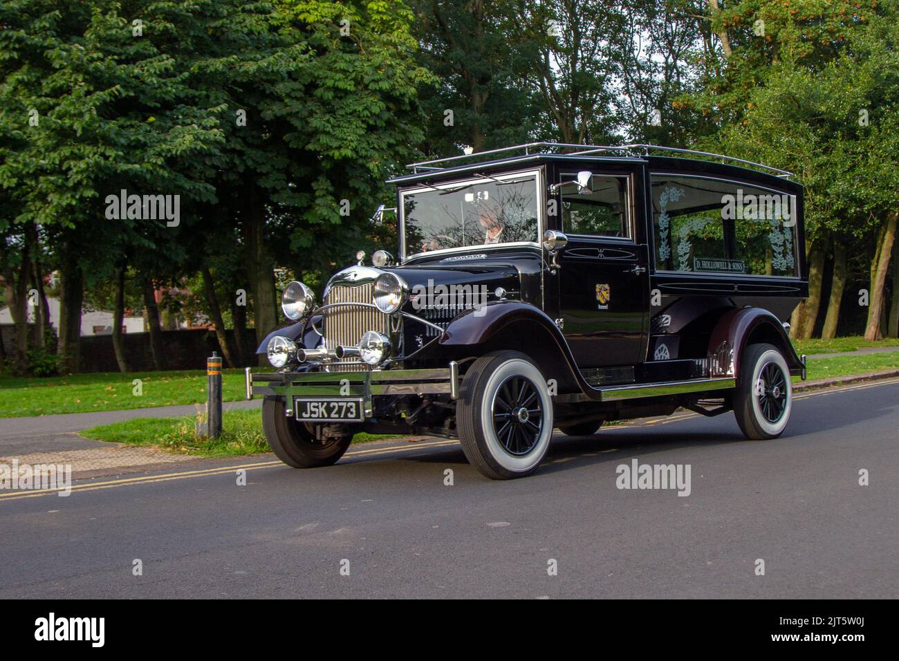 Edwardian style hearse hi-res stock photography and images - Alamy