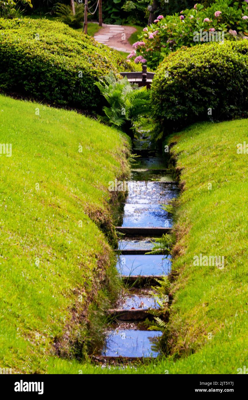 Japanese gardens ireland hi-res stock photography and images - Alamy