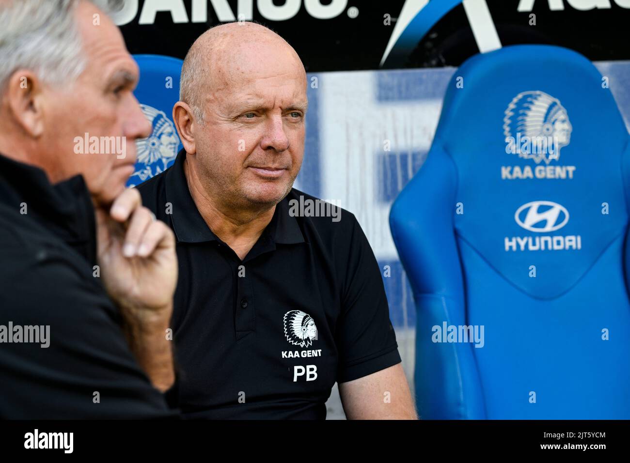 Gent's assistant coach Peter Balette pictured ahead of a soccer match ...