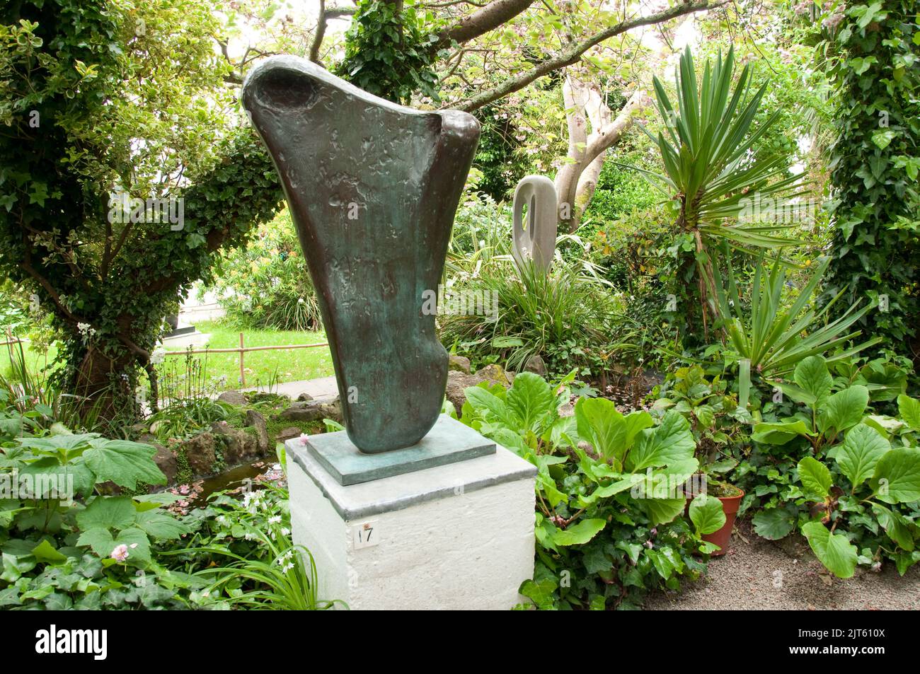 Barbara Hepworth Museum, St Ives Cornwall, UK - garden with sculptures ...