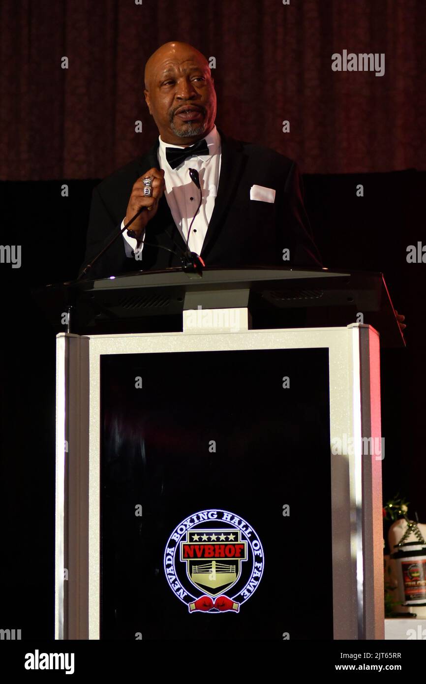 Las Vegas, NV, USA. 27th Aug, 2022. Ray Mercer speaking at the ...