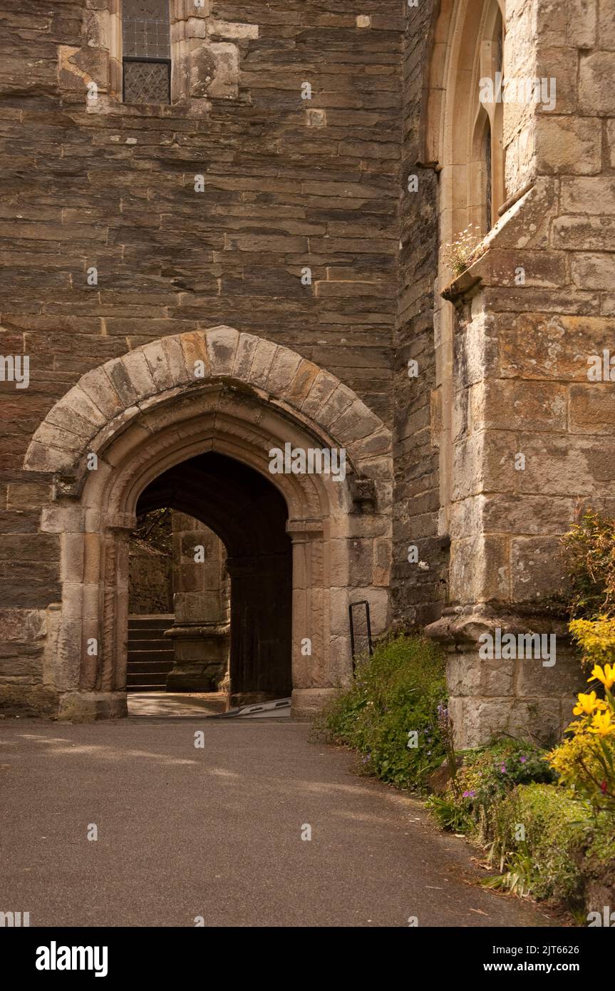 Fowey church hi-res stock photography and images - Alamy