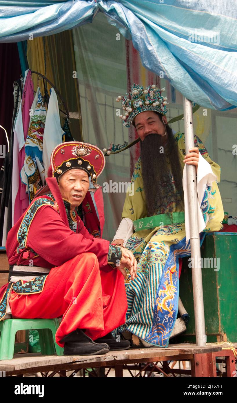Actors, Chinese Opera, Georgetown, Penang, Malaysia, Asia. Actors ...