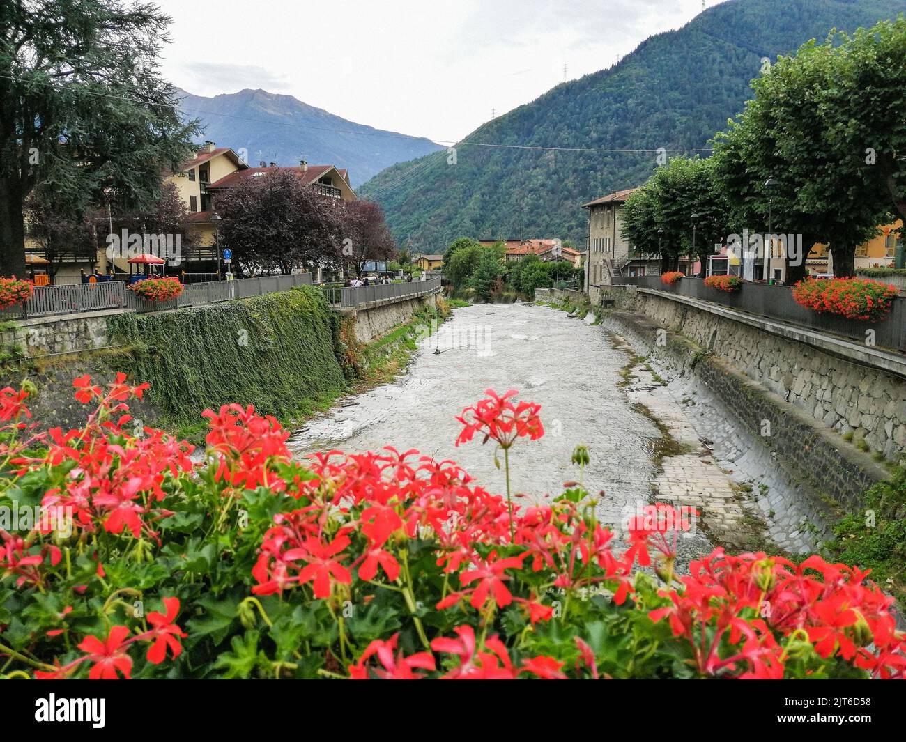 Edolo italy hi-res stock photography and images - Alamy
