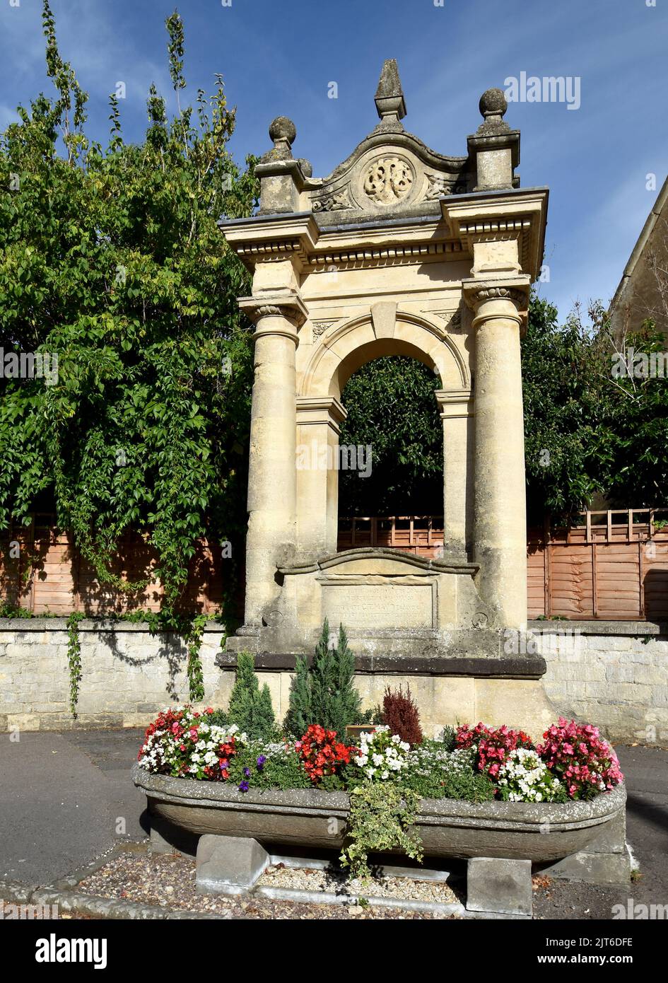 Monument in corsham high street hi-res stock photography and images - Alamy
