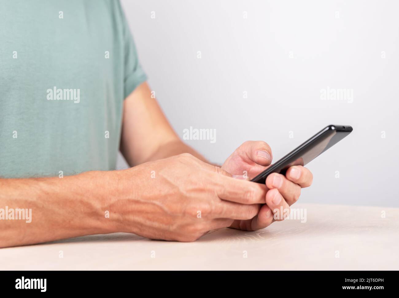 Thumb type hi-res stock photography and images - Alamy