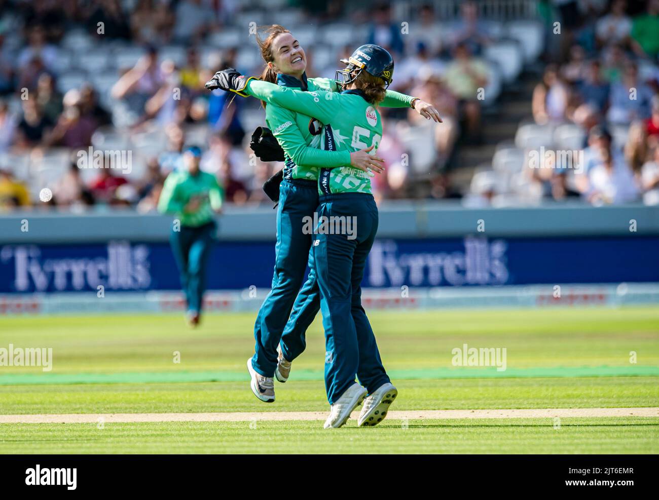 LONDON, UNITED KINGDOM. 27th Aug, 2022. Lauren Winfield-Hill of Oval ...