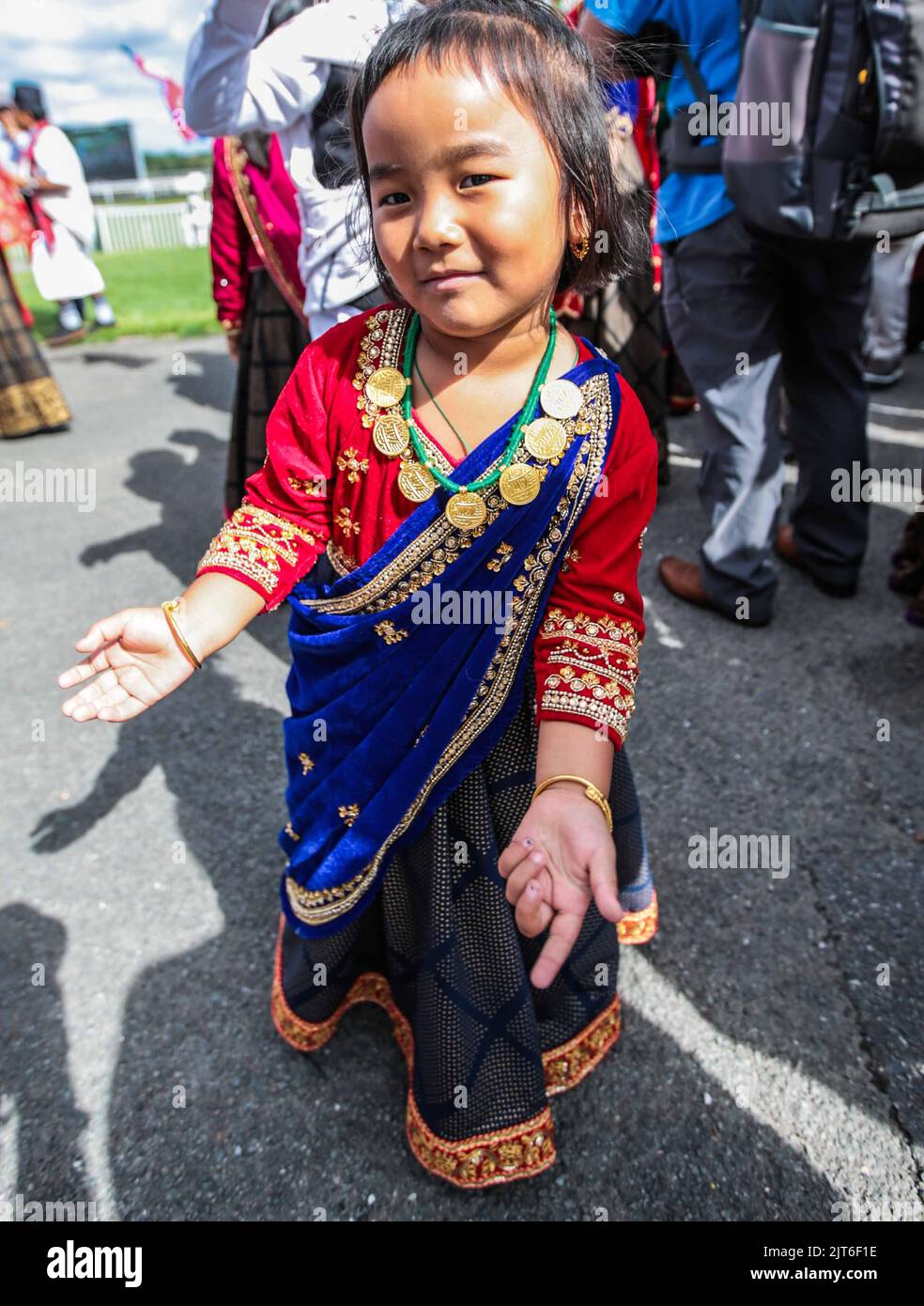 Sunbury-on-Thames, Surrey, UK. 28th Aug, 2022. Kempton Park racehorse ...