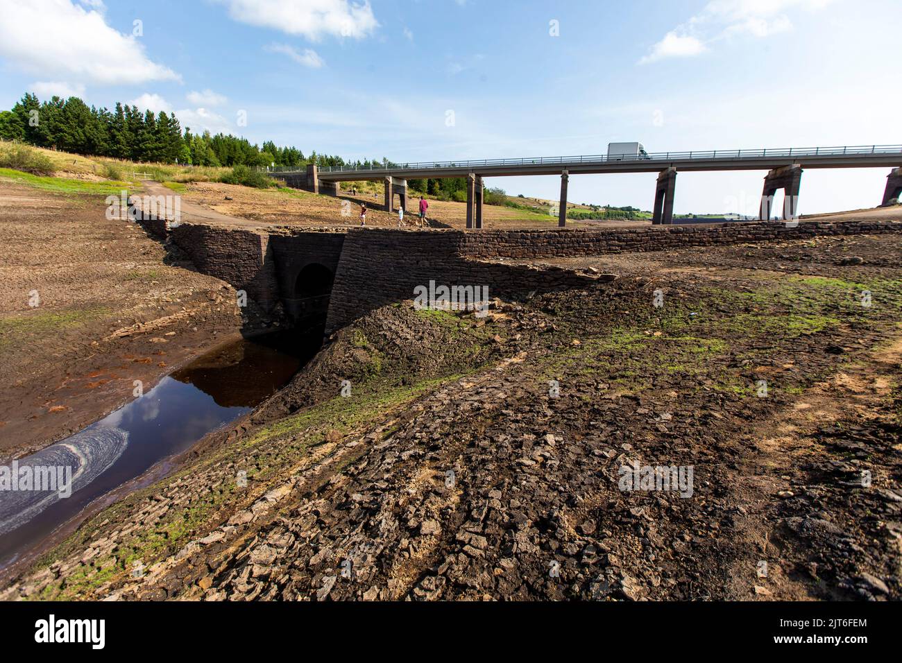Ripponden,West Yorkshire, UK, 28th August 2022 UK Weather Baitings Dam ...