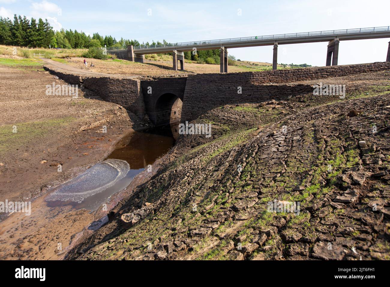 Ripponden,West Yorkshire, UK, 28th August 2022 UK Weather Baitings Dam ...
