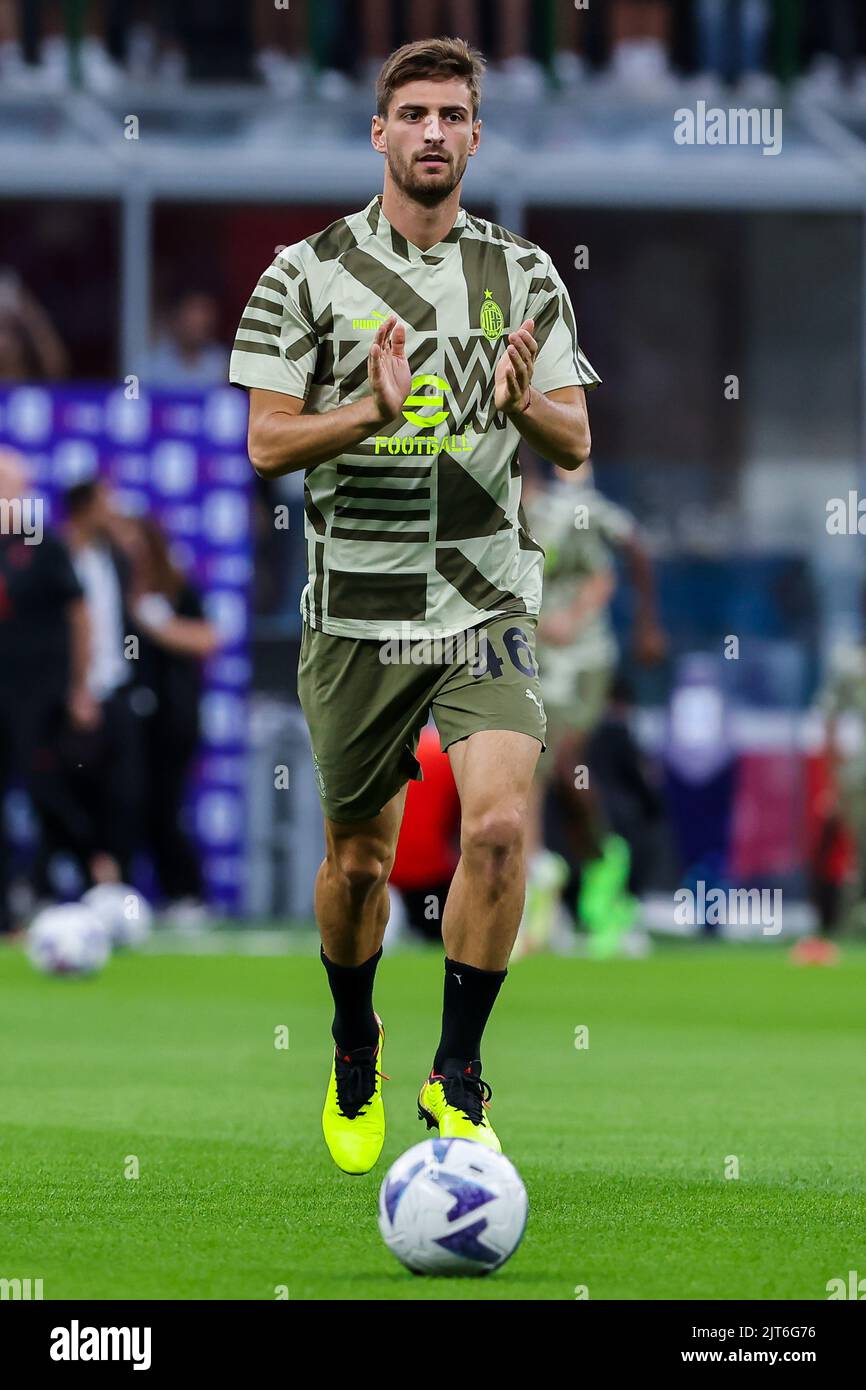 Matteo Gabbia of AC Milan warms up during the Serie A 2022/23 football ...