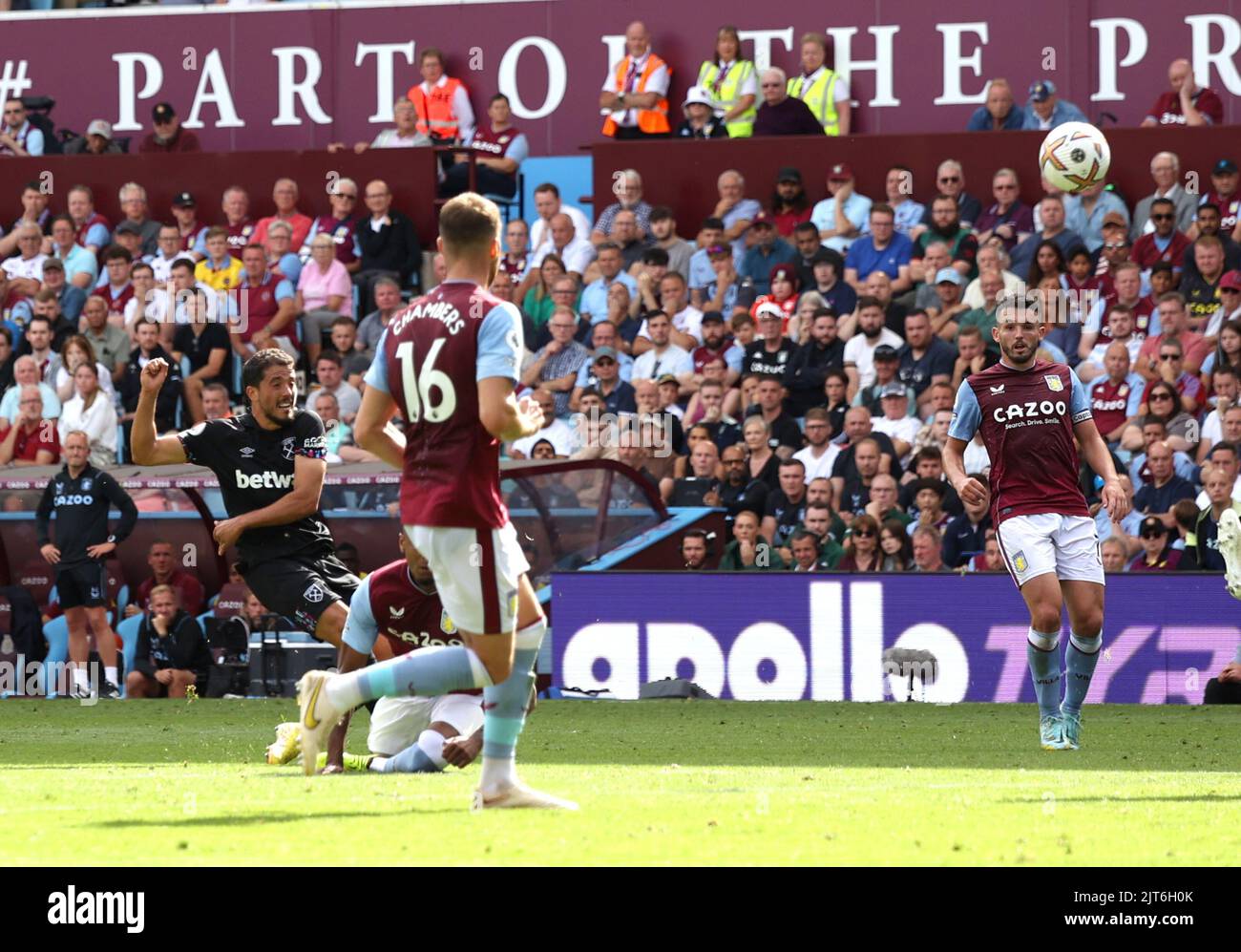 Pablo Fornals (WHU) scoring the deflected West Ham goal (0-1) at the ...